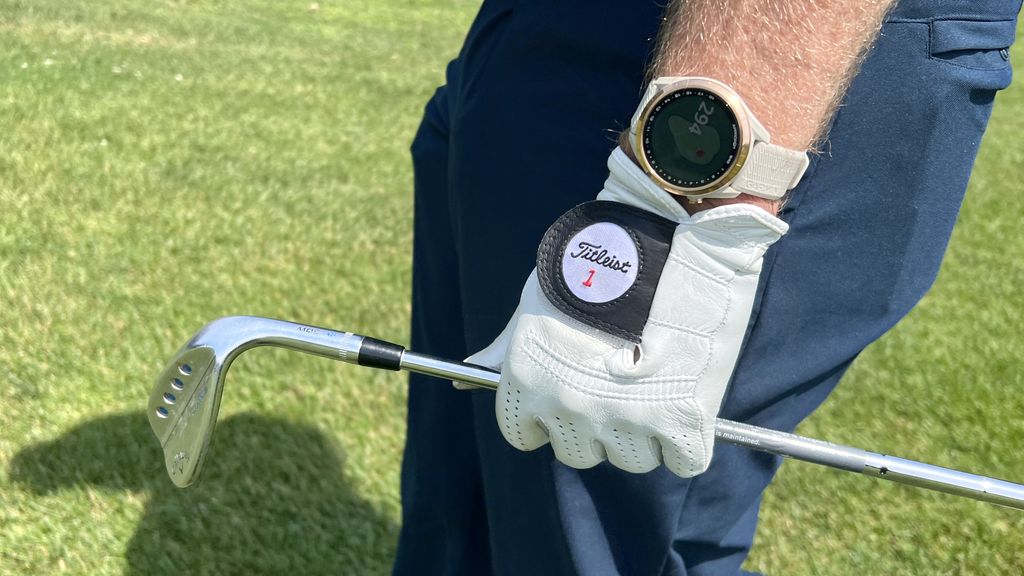 Garmin Approach S42 review | Tom's Guide