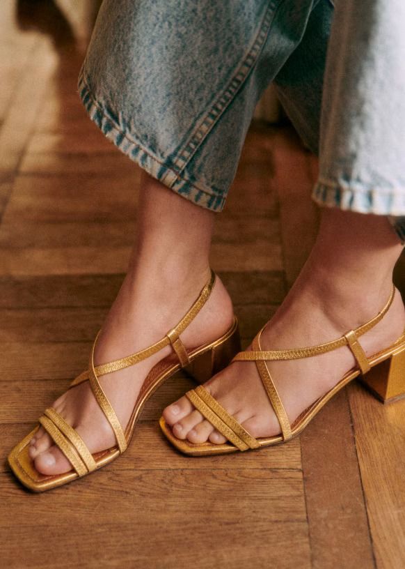 The Block Heel Sandals Trend Is The Comfortable Style That Fashion ...