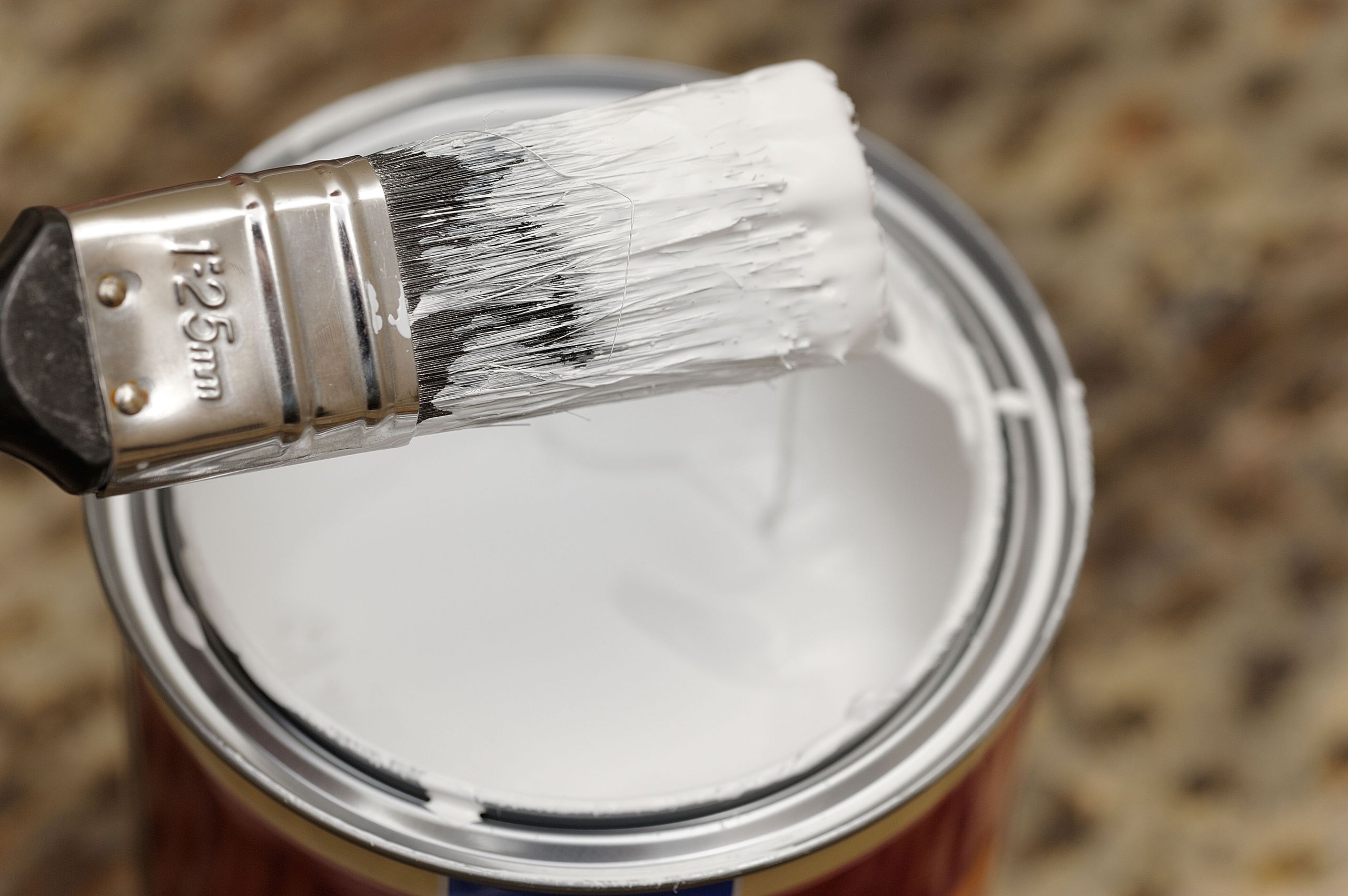 Gloss paint: a guide to how and where to use it | Homes and Gardens