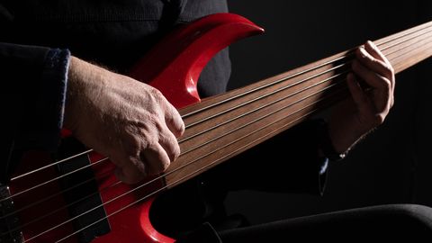 Fretted vs. fretless bass: What’s the difference? | Guitar World