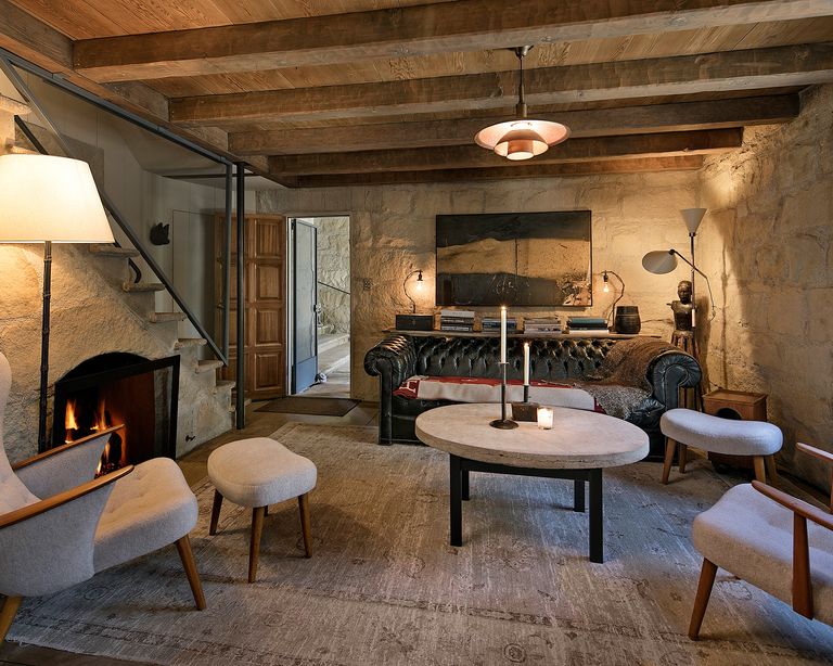 Ellen DeGeneres's Montecito home is a masterclass in modern rustic ...