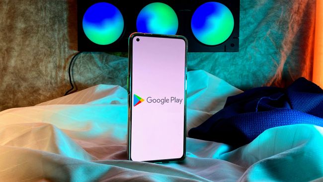 Play Store Update Bugs Several Android Users With Recurring Notifications Android Central