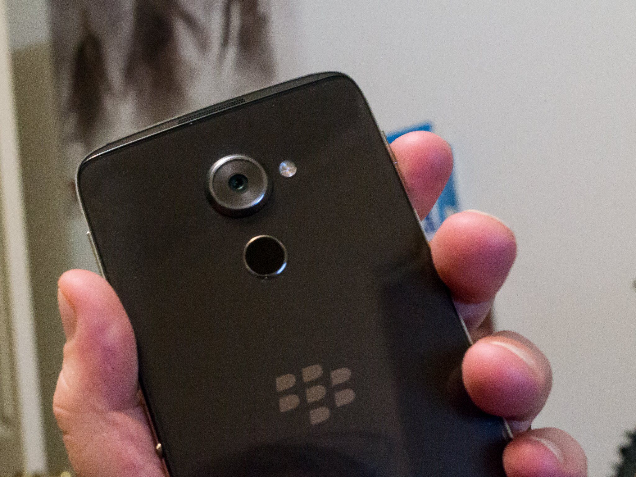 A BlackBerry-branded phone with a physical keyboard is coming in 2021 ...
