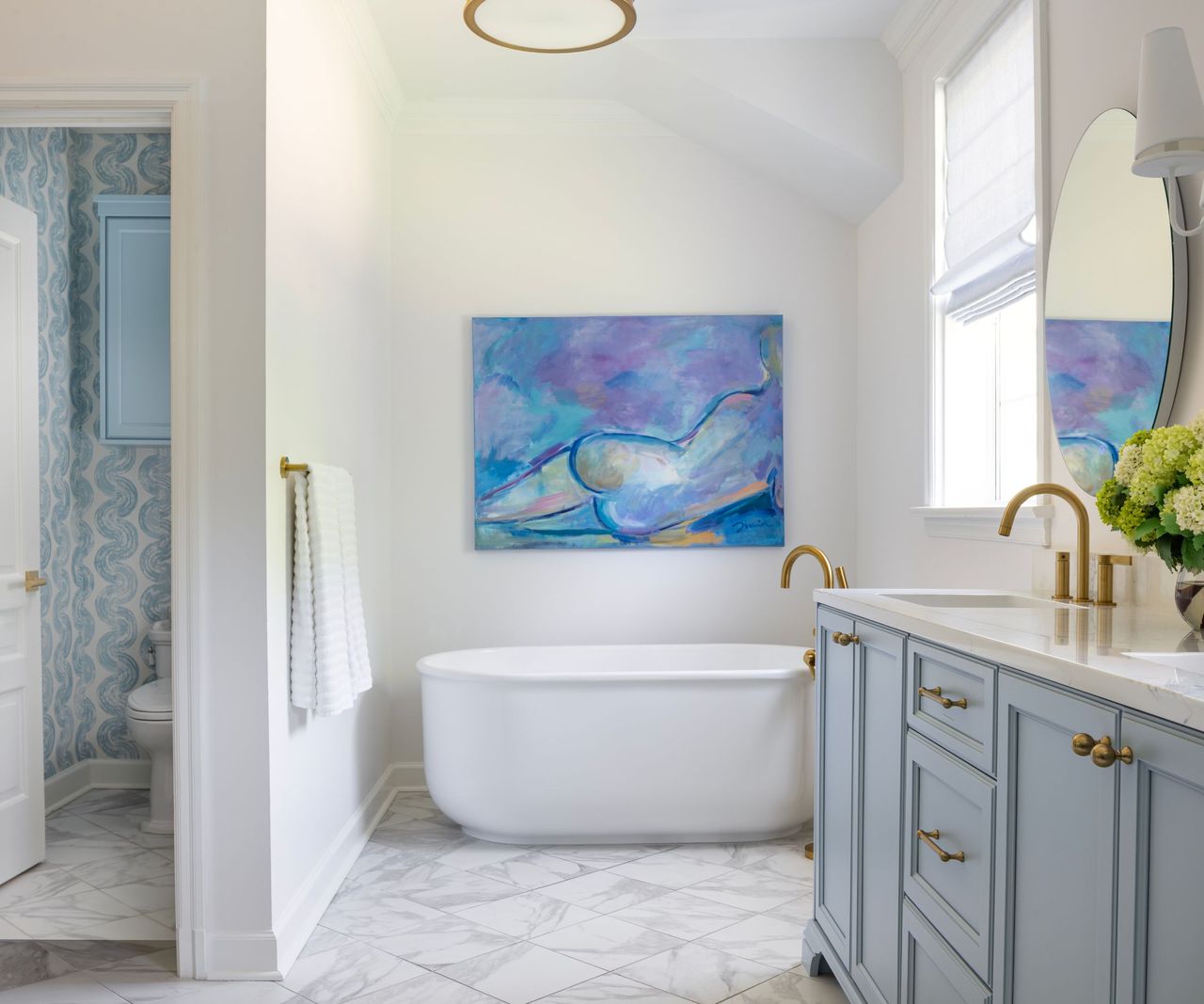 Explore a Florida lakeside home that's been remodeled with a 'sense of ...