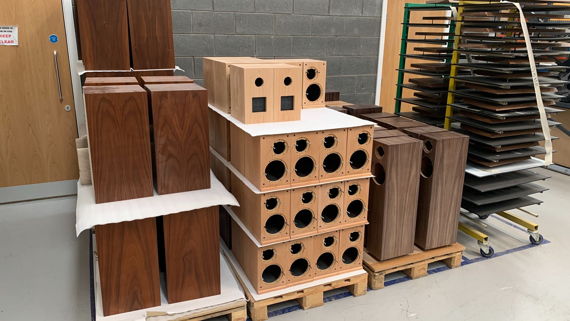 Inside Timberworx, the speaker-building company you’ve never heard of ...