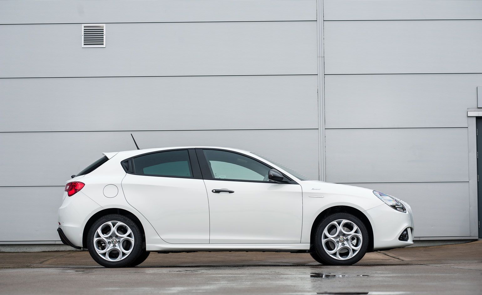 Alfa Romeo's Giulietta: review of a contemporary jewel | Wallpaper