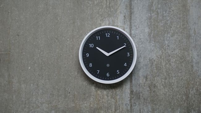 First look: Amazon Echo Wall Clock brings Alexa smarts to the fourth ...