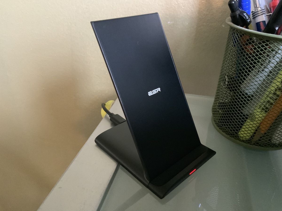 ESR Lift Wireless Charging Stand review: Charge your iPhone for less ...