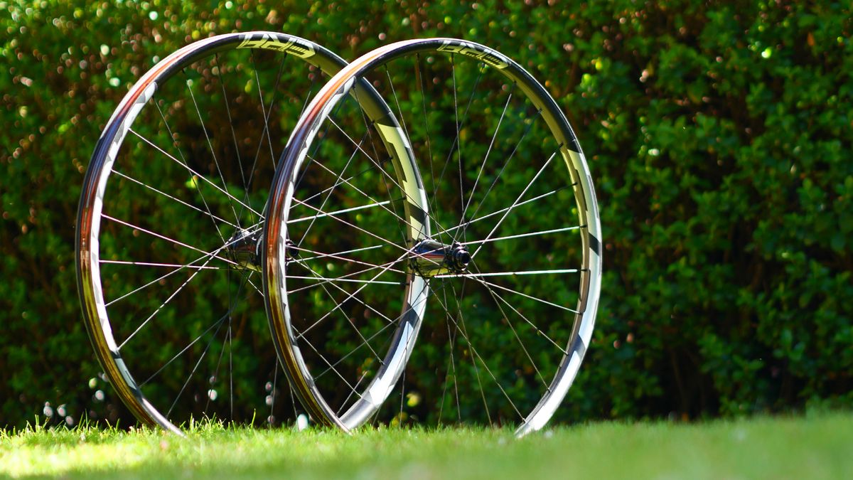 Race Face Era wheelset first look – compromising without compromise ...
