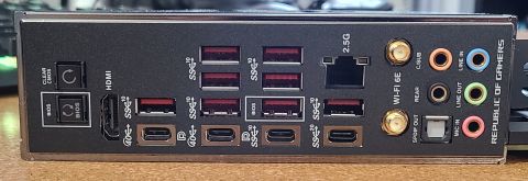 Asus ROG Crosshair X670E Hero Review: Three PCIe 5.0 M.2 and USB4 | Tom ...