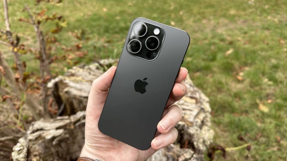 iPhone 15 Pro review: One week with the iPhone you should buy this year ...
