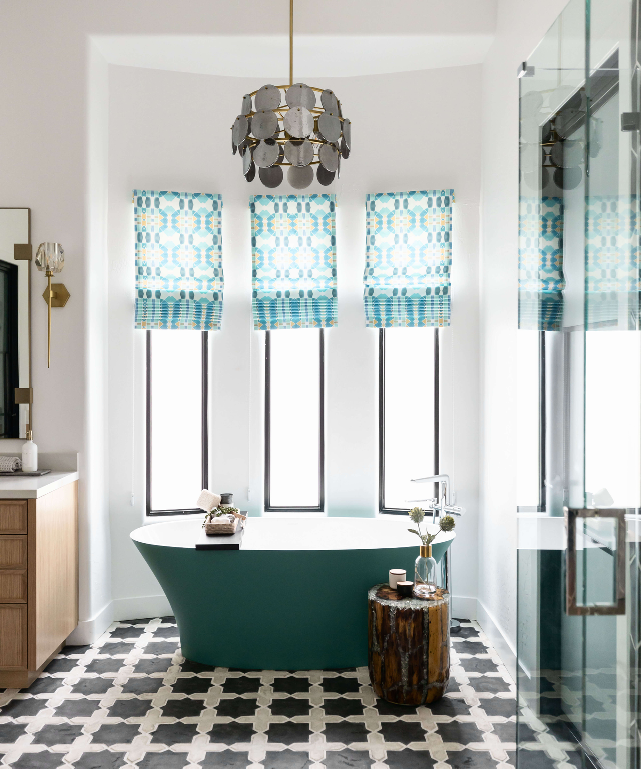 10 Art Deco bathroom ideas: celebrate a decadent character | Homes and ...
