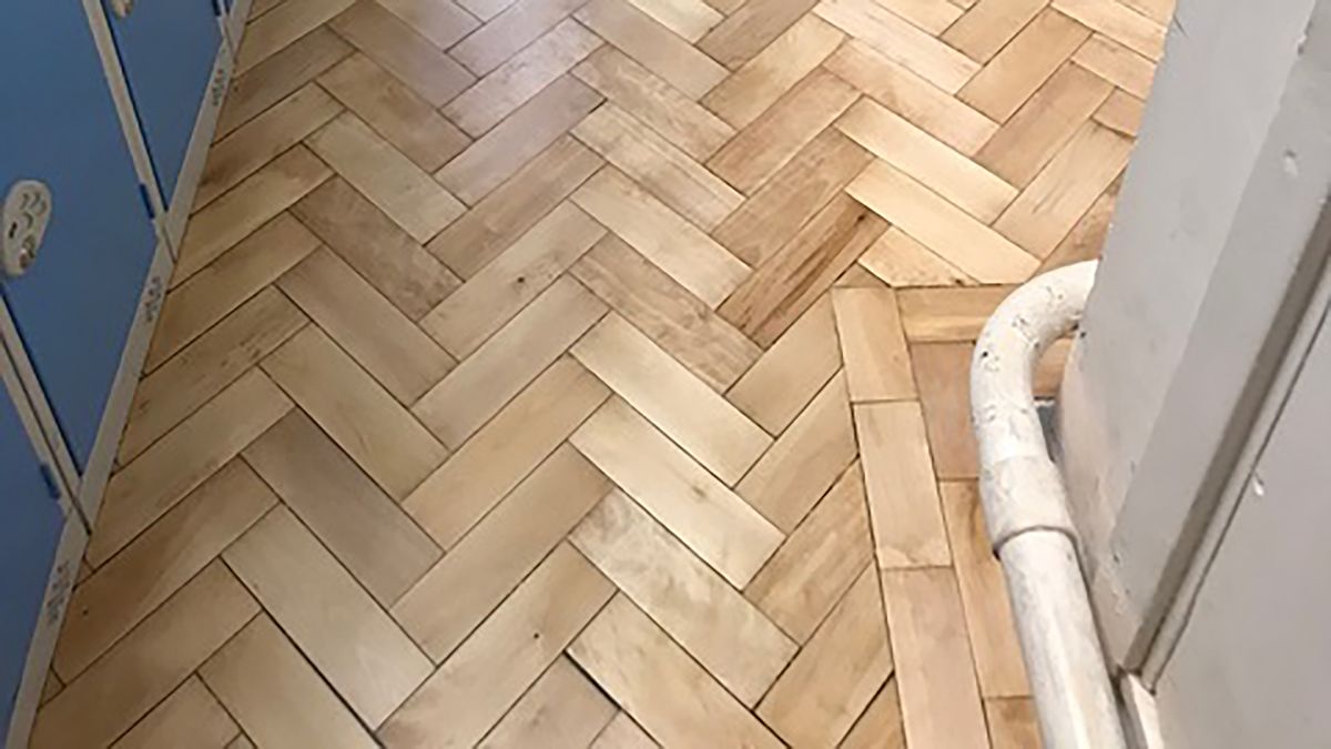 Restoring Parquet Flooring: How to Fix Common Parquet Issues | Homebuilding
