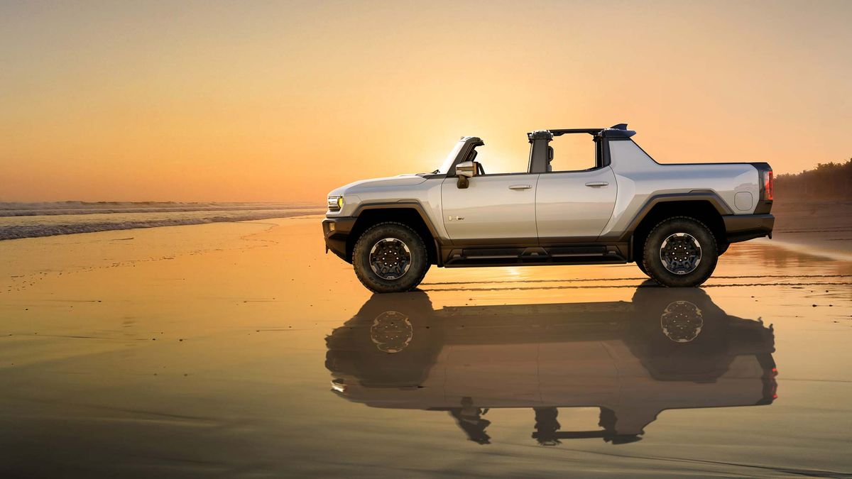 Tesla Cybertruck vs. GMC Hummer EV: What’s the difference? | Tom's Guide