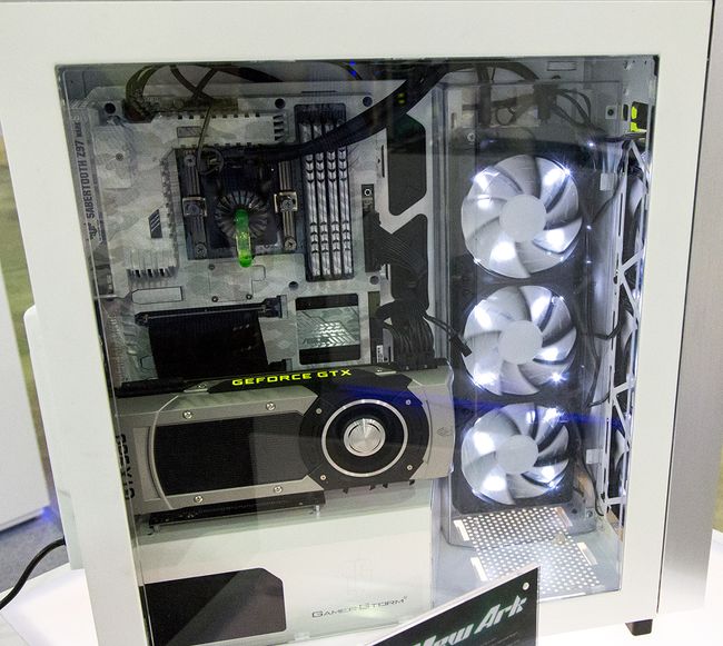 DeepCool Debuts New Liquid Cooled Case, RGB Cooling Fans | Tom's Hardware