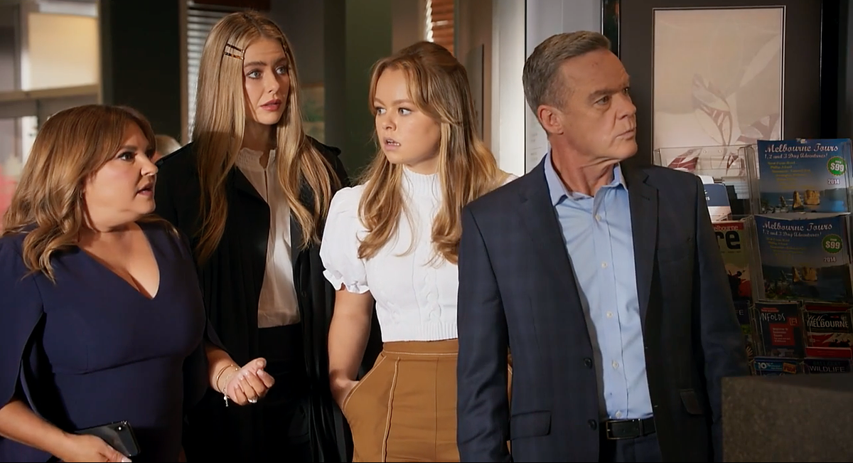 Neighbours spoilers: Toadie Rebecchi and Rose Walker KISS! | What to Watch