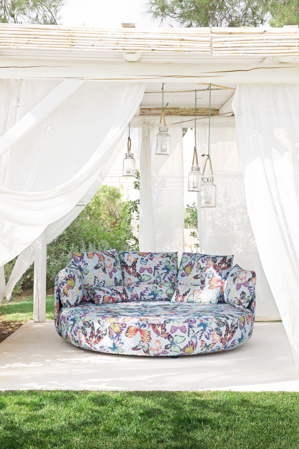 8 DIY canopy ideas for your backyard that can be built in a weekend ...