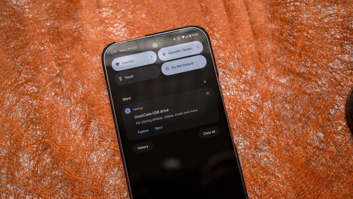 I used Dockcase's new MagSafe SSD enclosure with my Pixel 9 Pro XL, and ...