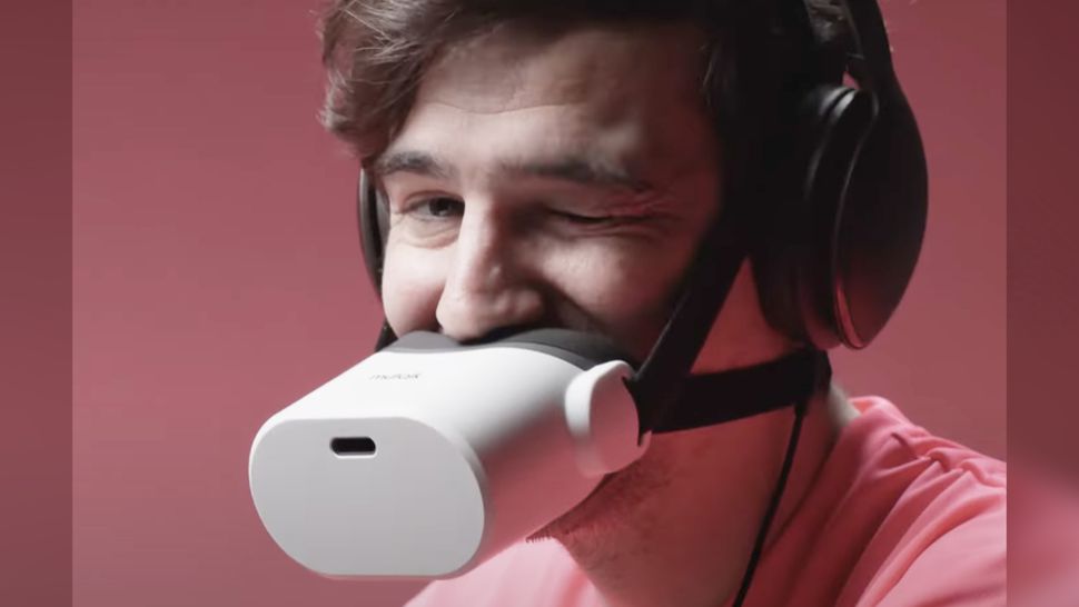 This bizarre soundproof microphone has the internet screaming ...