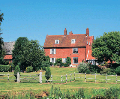 Exceptionally pretty small country estate in Suffolk | Country Life