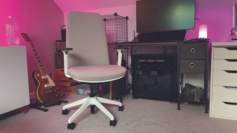 Boulies NUBI chair review: Compact but comfortable and stylish ...