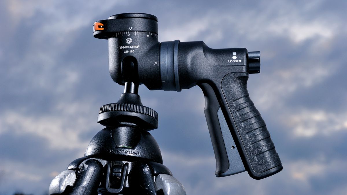 Best pistol grip tripod heads - give your tripod a joystick control ...