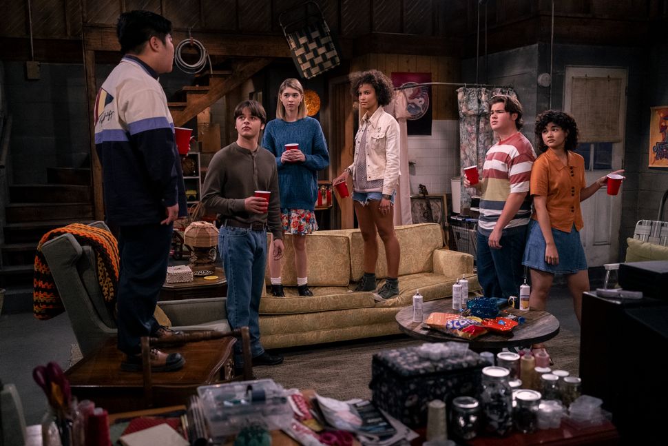 That ‘90s Show is Netflix’s No.1 TV show — stream it or skip it? | Tom ...