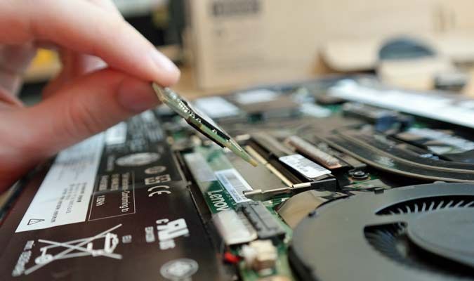 How to Upgrade Your ThinkPad T460s' RAM | Laptop Mag