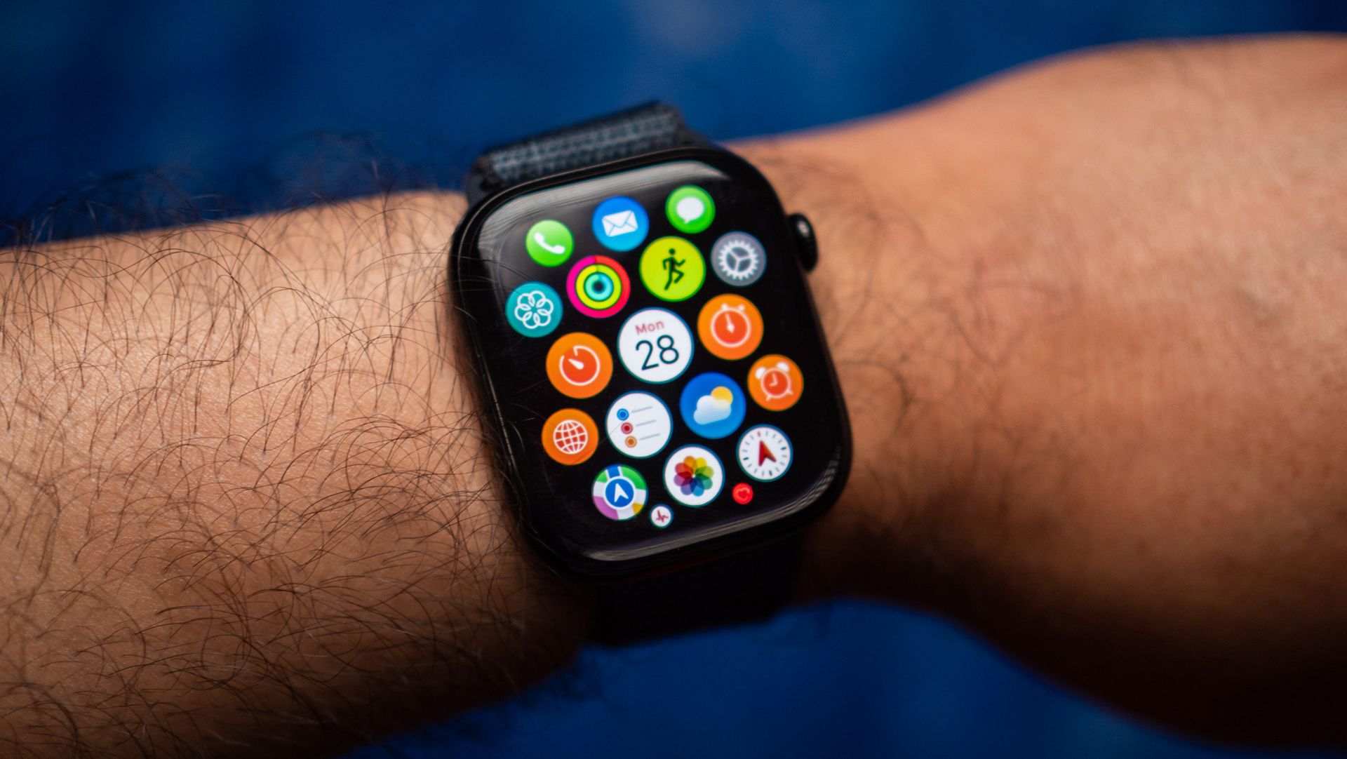 I used the Apple Watch Series 10 for six months — here's why it's still ...