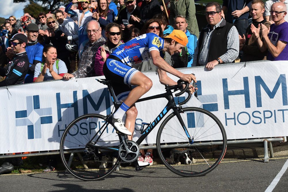 Rivals tip Joe Clark for hill-climb title as course records tumble ...