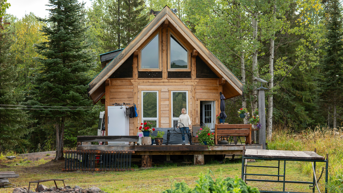 The Company Paying £30K To Stay at Their Best UK Cottages | Marie Claire UK