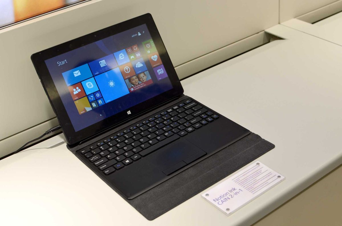 Here are some photos of the first Microsoft Priority Reseller store in ...
