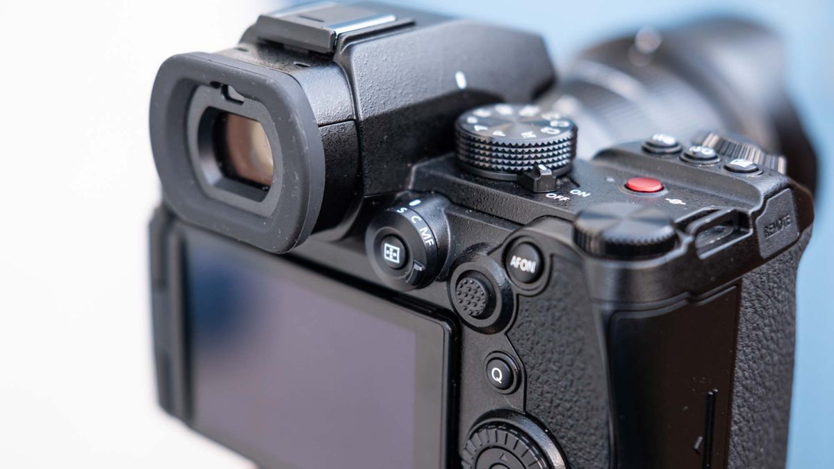 Panasonic Lumix G9II review | Tom's Guide