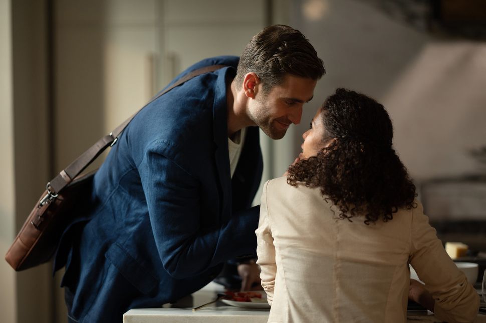 Surface: release date, cast, interviews, plot, trailer, more | What to ...