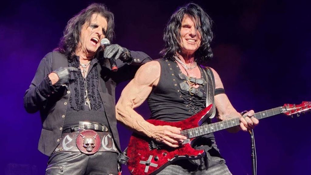 Kane Roberts on rejoining the Alice Cooper band following Nita Strauss ...