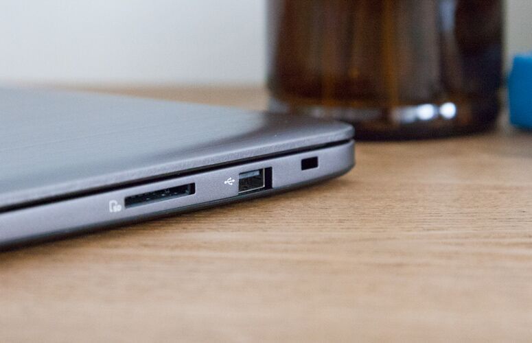 Asus VivoBook E403NA Review: Ultraportable Value to Beat | Laptop Mag