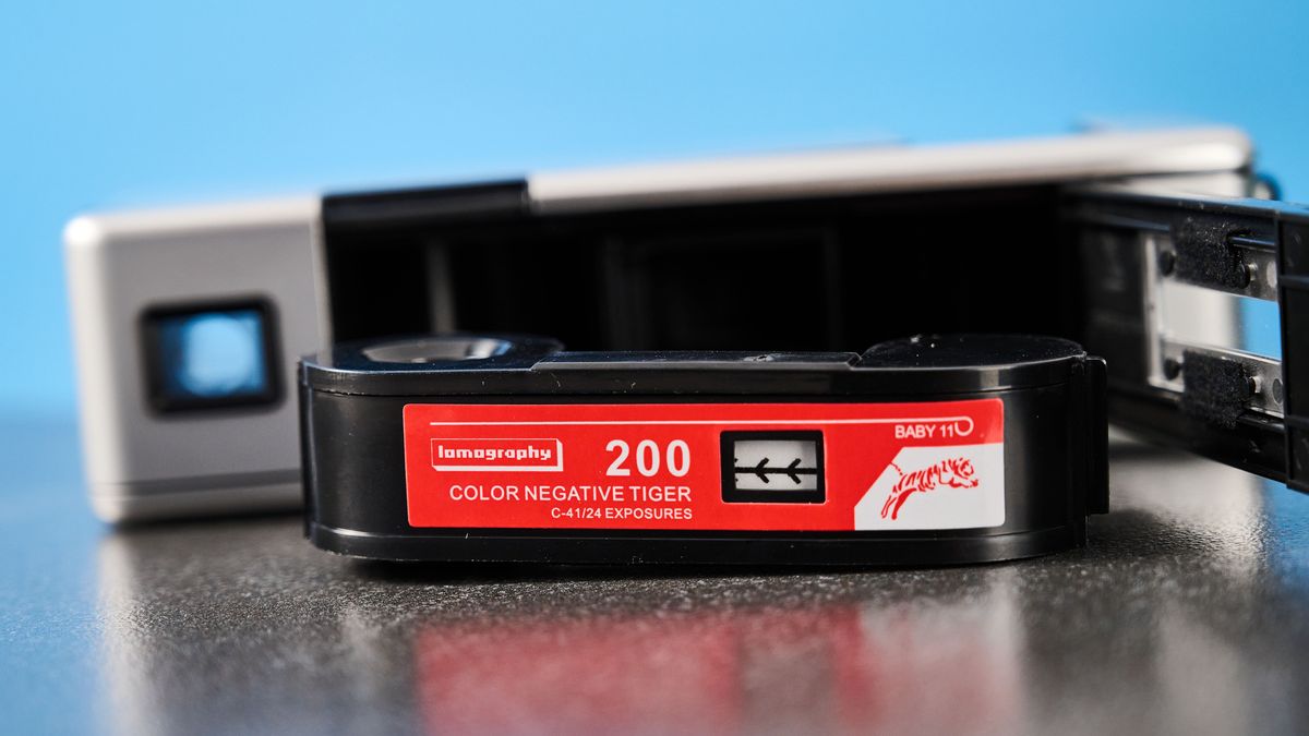 Lomography Lomomatic 110 review | Tom's Guide