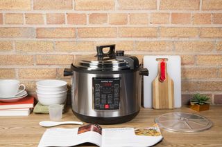 GoWise 14 Qt 4th-Generation Electric Pressure Cooker Review | Top Ten ...