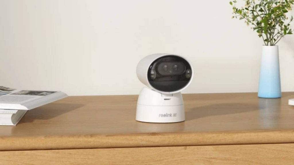 This new security camera is AI-powered, proactive and looks like a ...