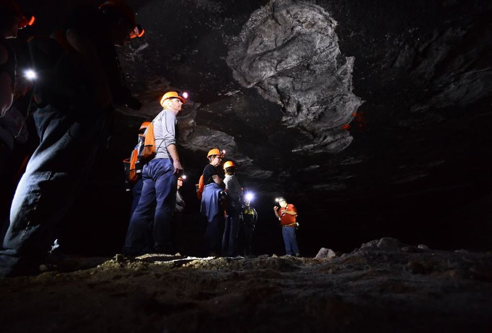 Kansas Salt Safari Unveils Glittering Underground World | Live Science