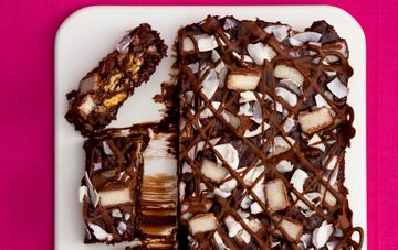 44 easy traybake recipes and ideas | GoodtoKnow