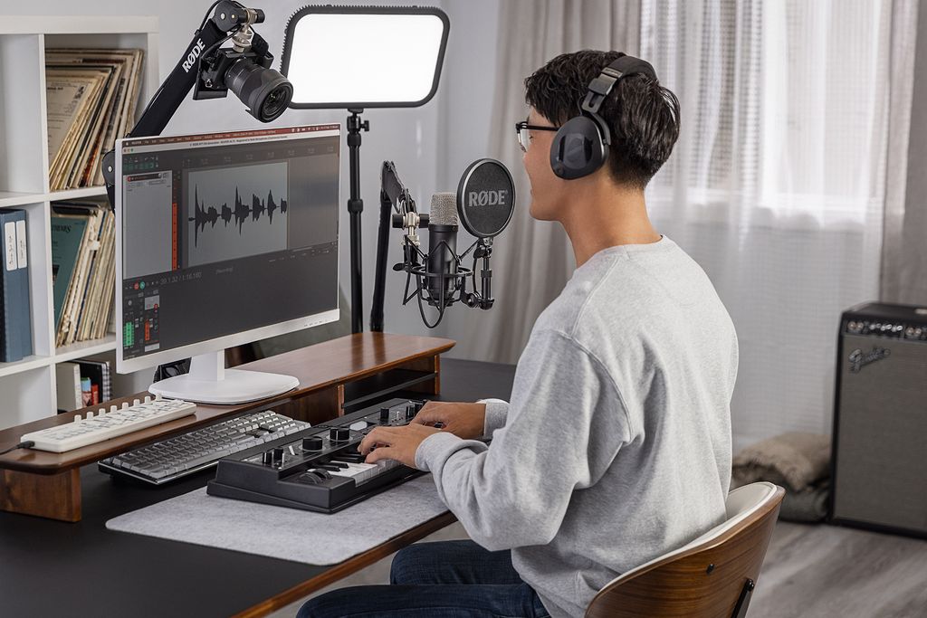 Shure SM7B vs Rode NT1: Which mic is best? | MusicRadar