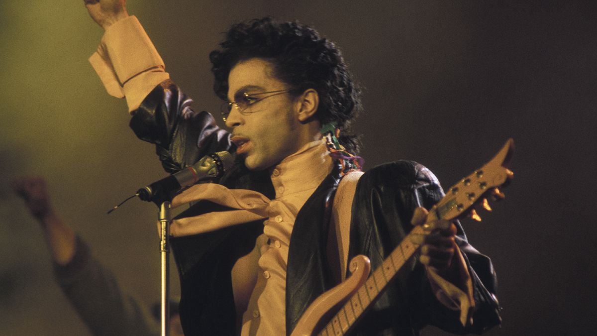 “Ain’t nobody gonna believe I’d do this”: What Prince said to his ...