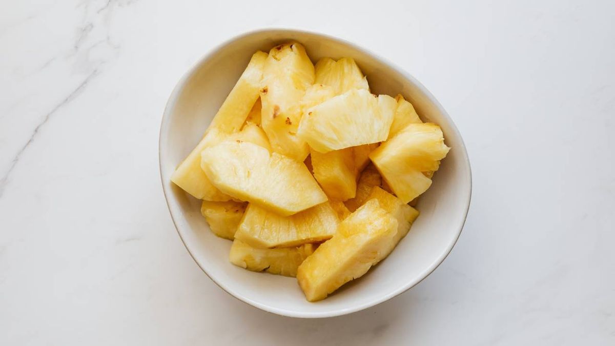 This pineapple sleep hack is trending on TikTok… but I’m not convinced | T3