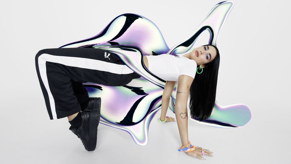 Dua Lipa workout – How the pop star uses yoga to stay fit | T3