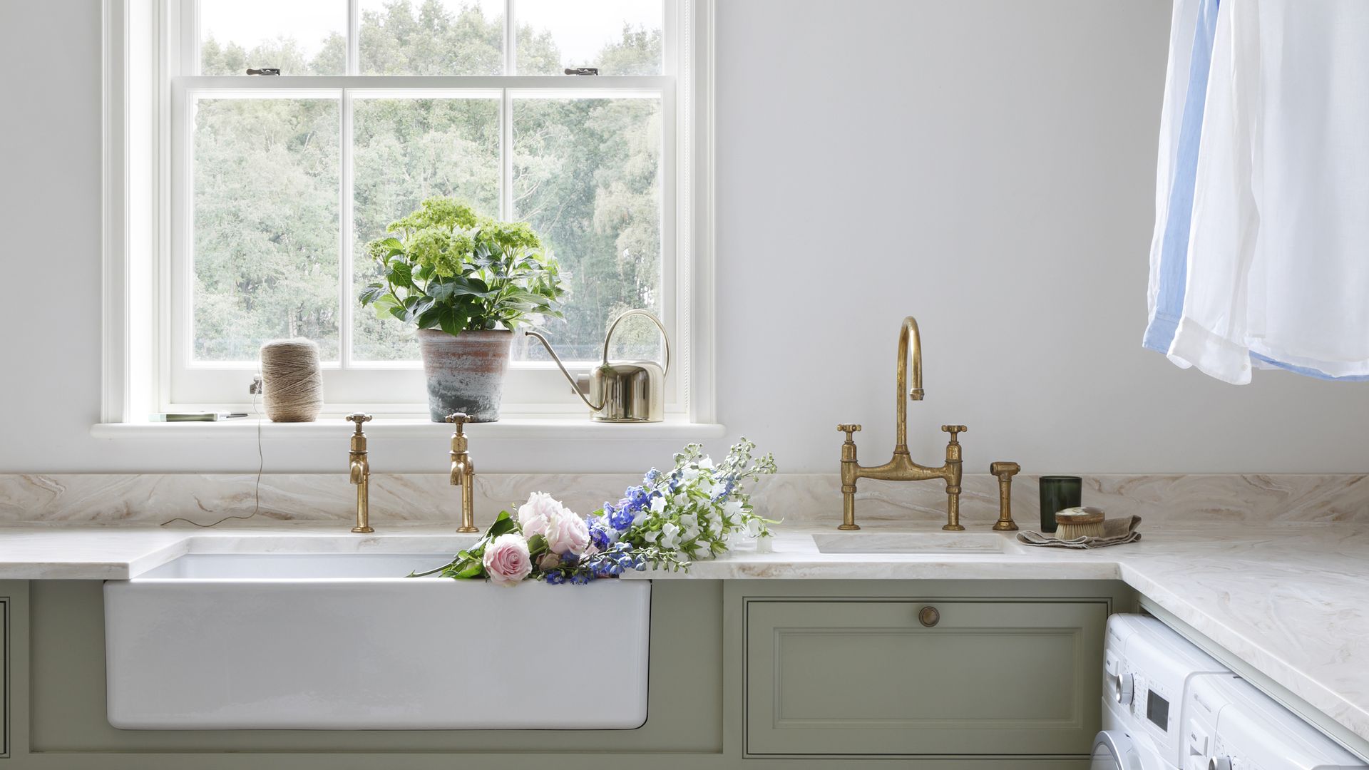 10 utility room sink ideas: How to choose a basin for your space ...
