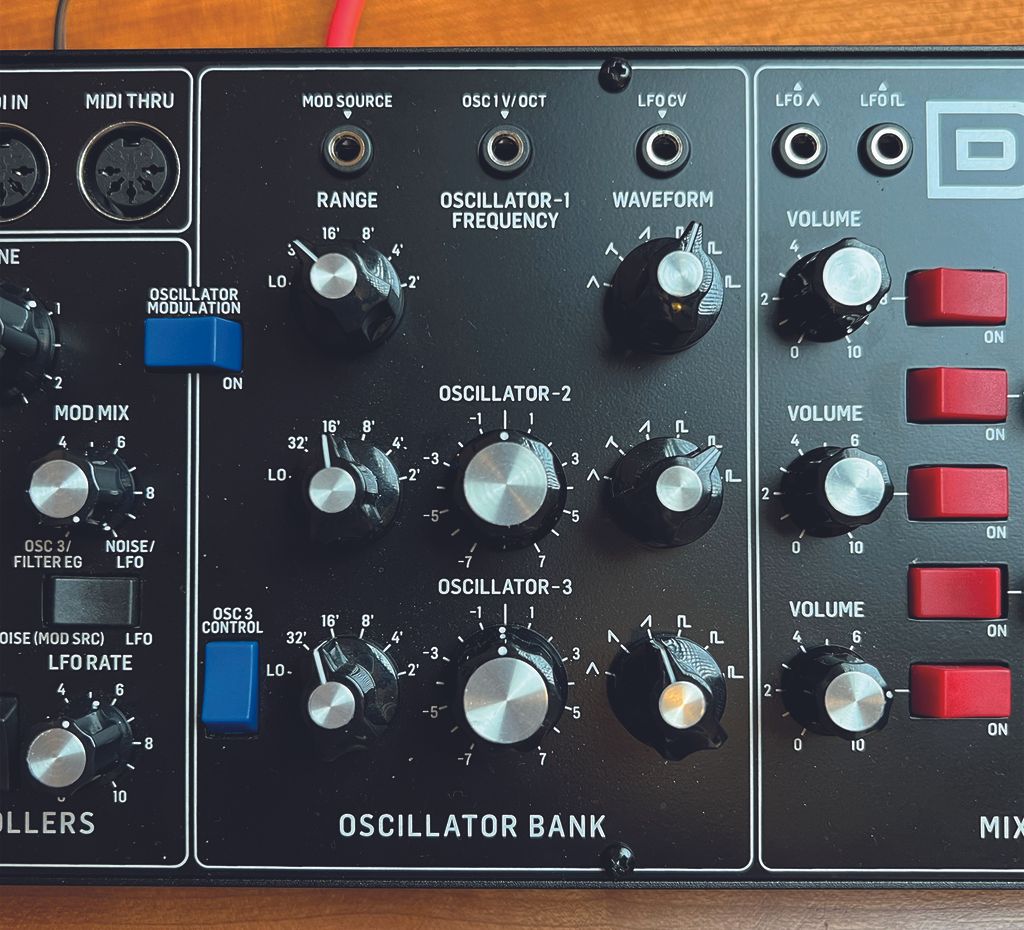 Master the Minimoog Model D and create a classic Minimoog bass sound ...