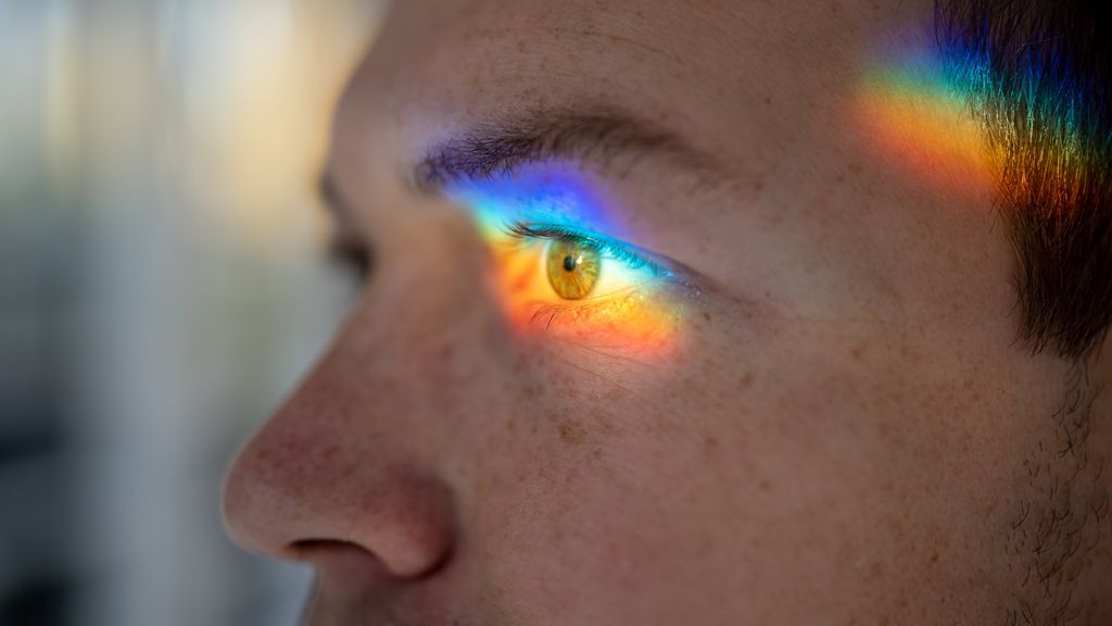 Why is color blindness so much more common in men than in women? | Live ...