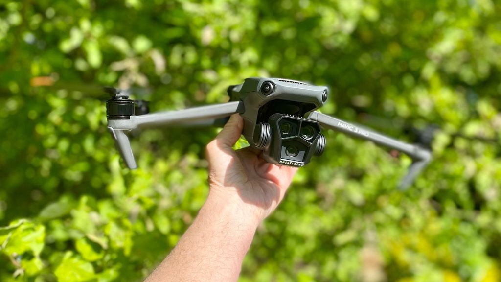 DJI Mavic 3 Pro review: the ultimate prosumer drone | T3