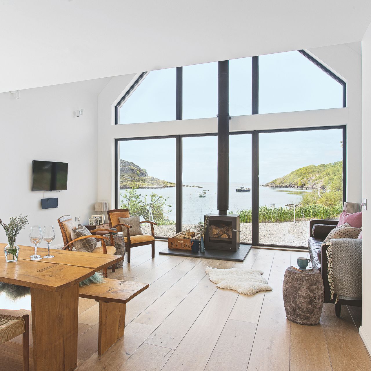 32 open-plan living room ideas to create a seamless space | Ideal Home